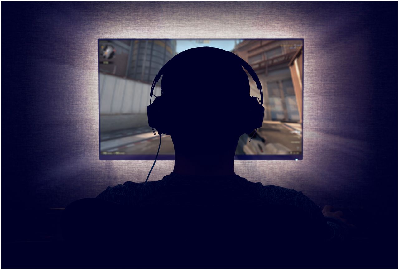 Video Game Addiction in Teens | Clearfork Academy